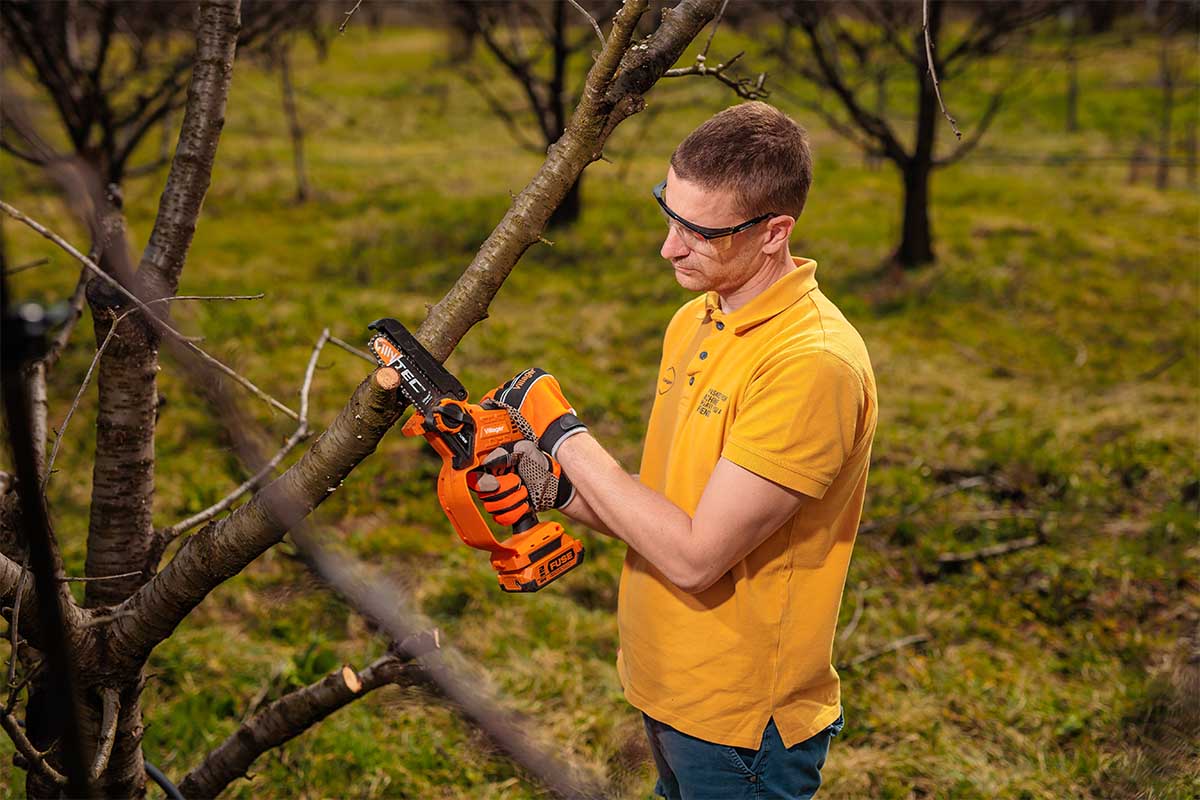 FUSE akumulatorska lančana testera Villager VBT 0520 -1BSC | Agromarket